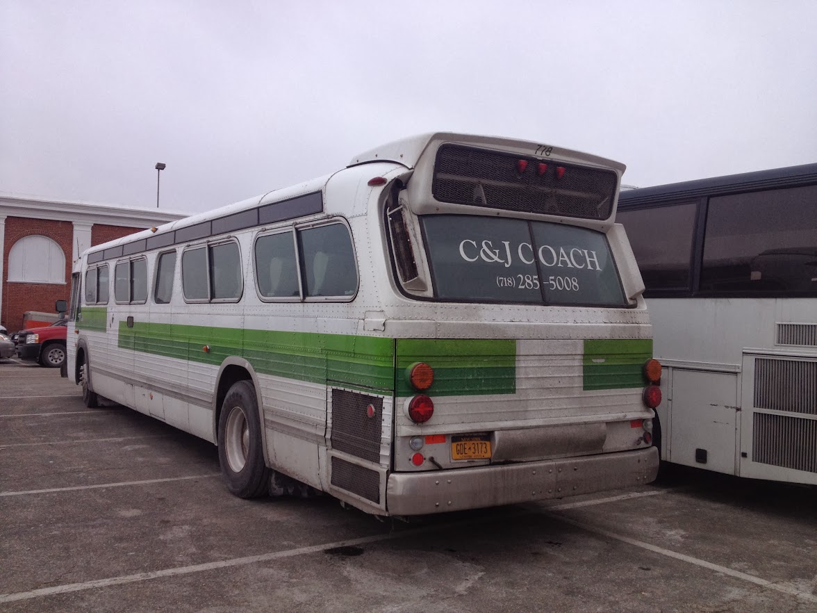 GM New Look Bus